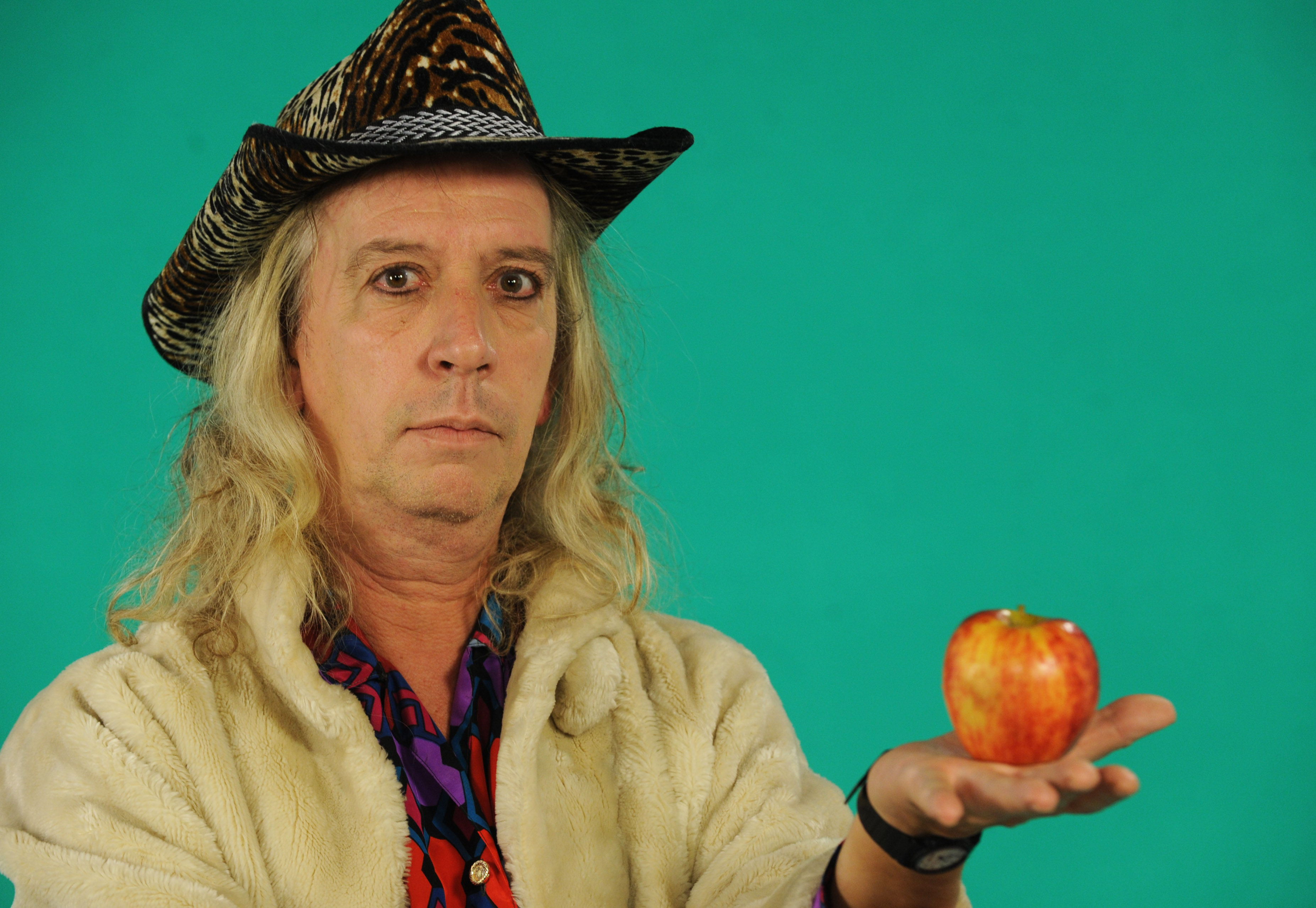 Etiqueta: PETER CAPUSOTTO Y SUS VIDEOS - La Tercera