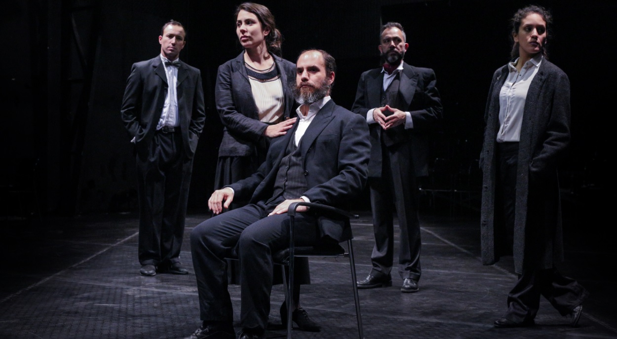 Etiqueta: MARX ANO ZERO - La Tercera